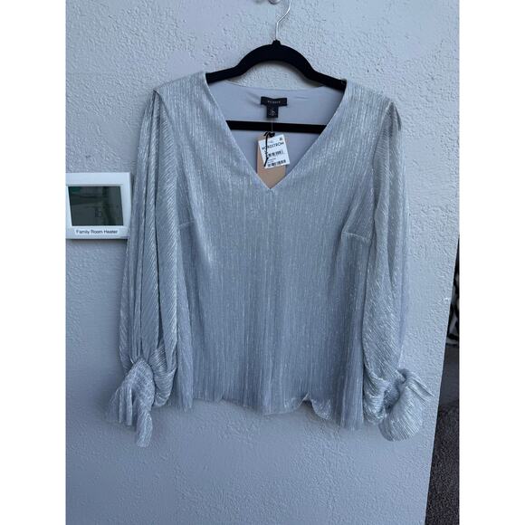 Halogen | Tops | Metallic Long Sleeve Halogen Top | Poshmark